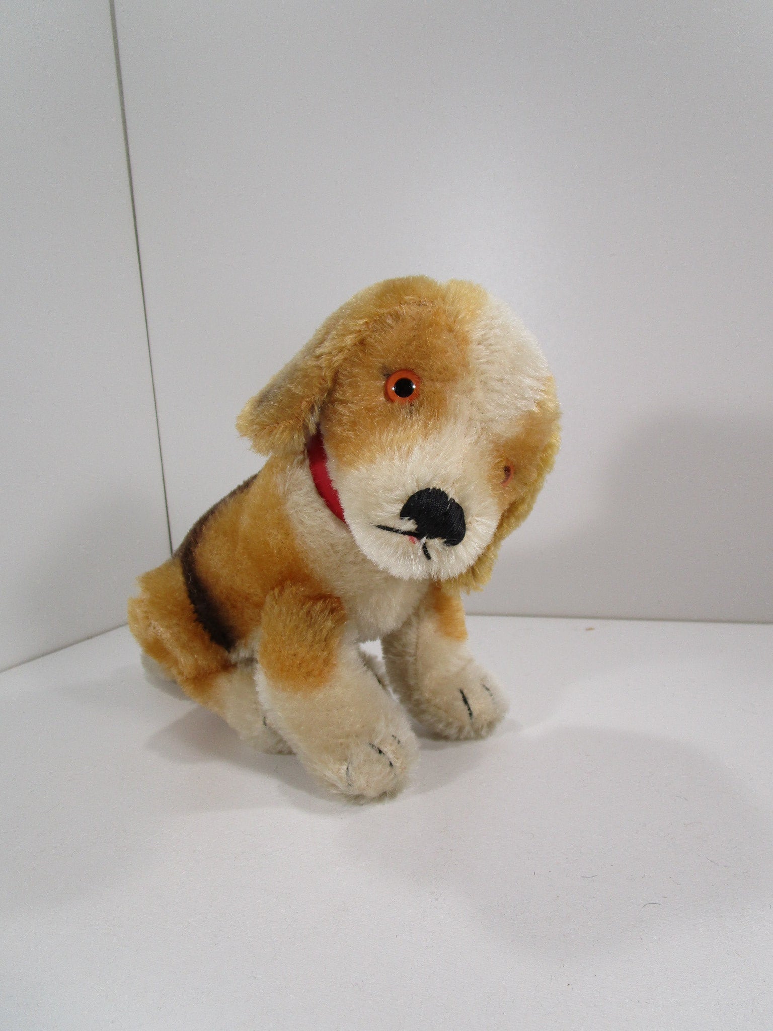 Steiff Largest Mohair Sitting Biggie Beagle | My Site