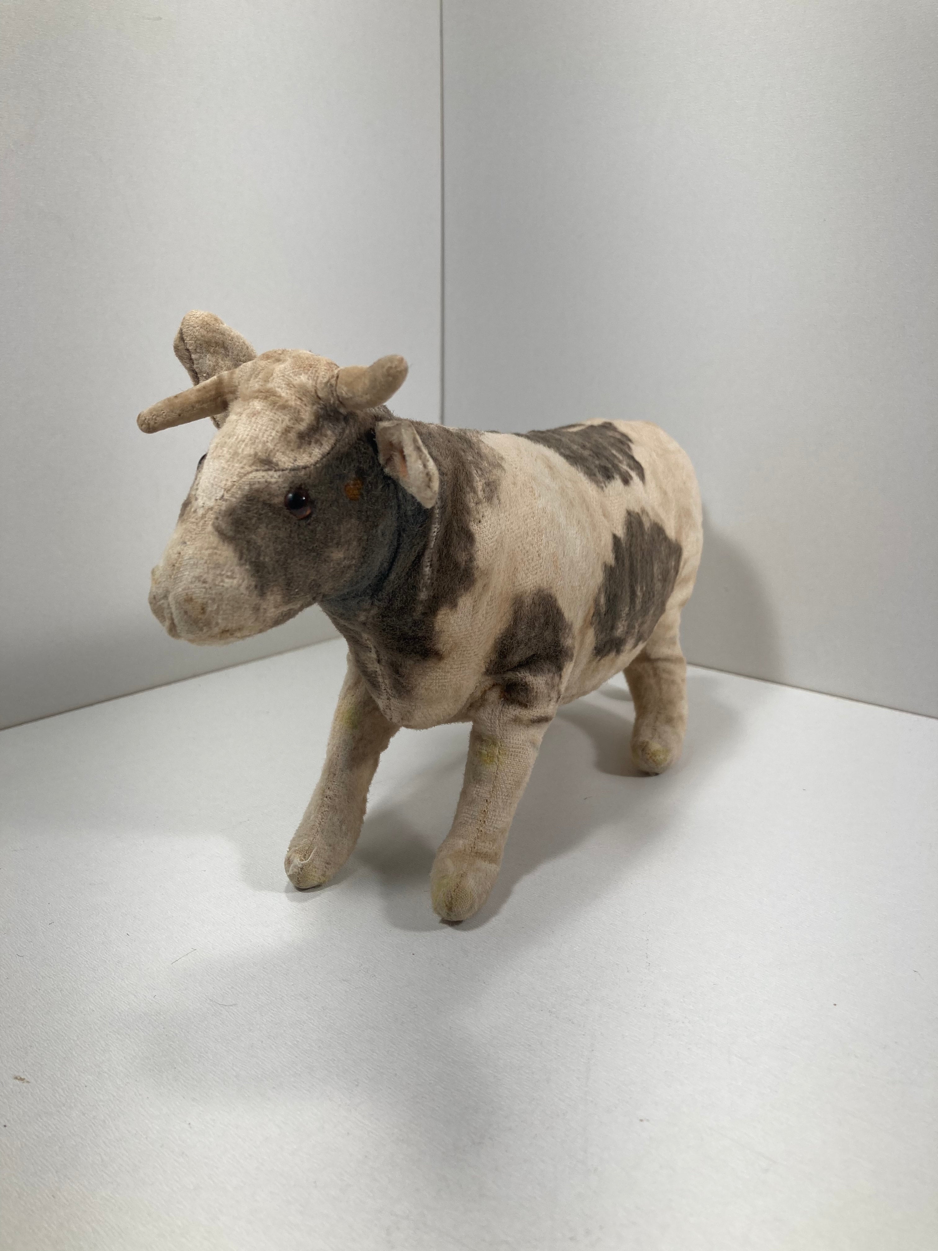 Steiff Fabulous And WAH-HOO Rare Prewar Art Silk Cow With ID | My Site