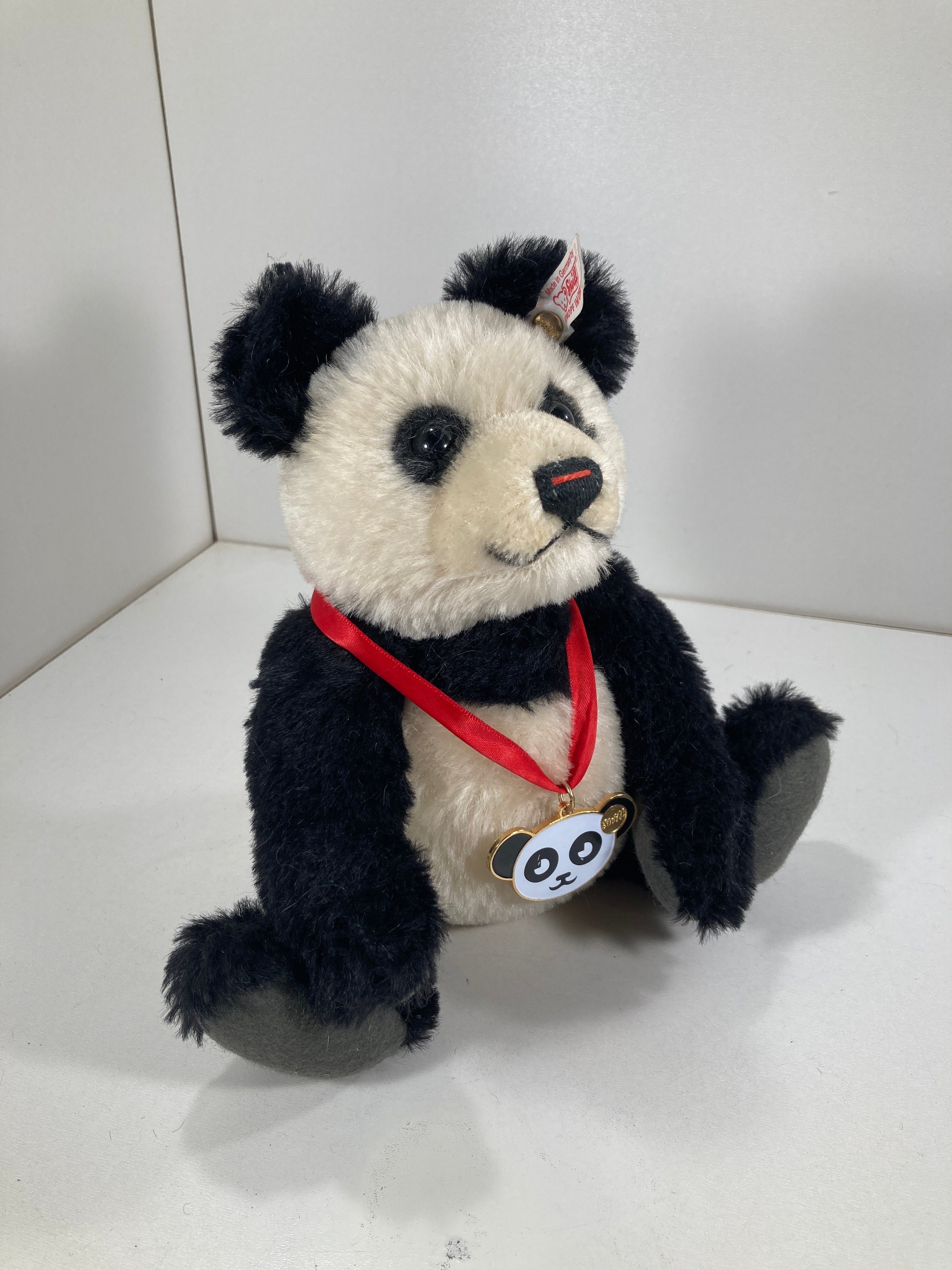 Steiff Limited Edition Jackie Panda With IDs and Steiff Family ...