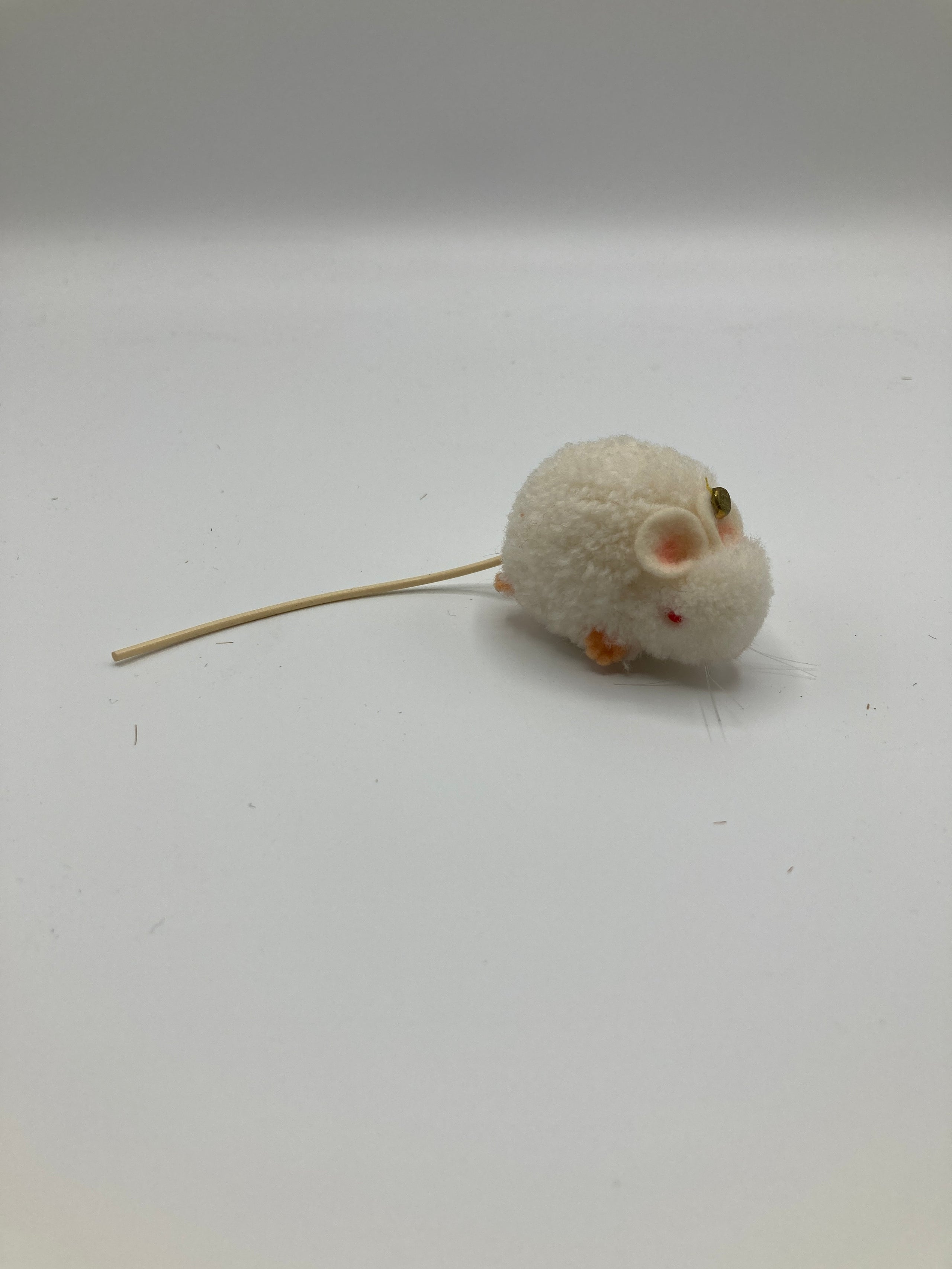 Steiff Woolen Miniature White Albino Mouse With ID | My Site